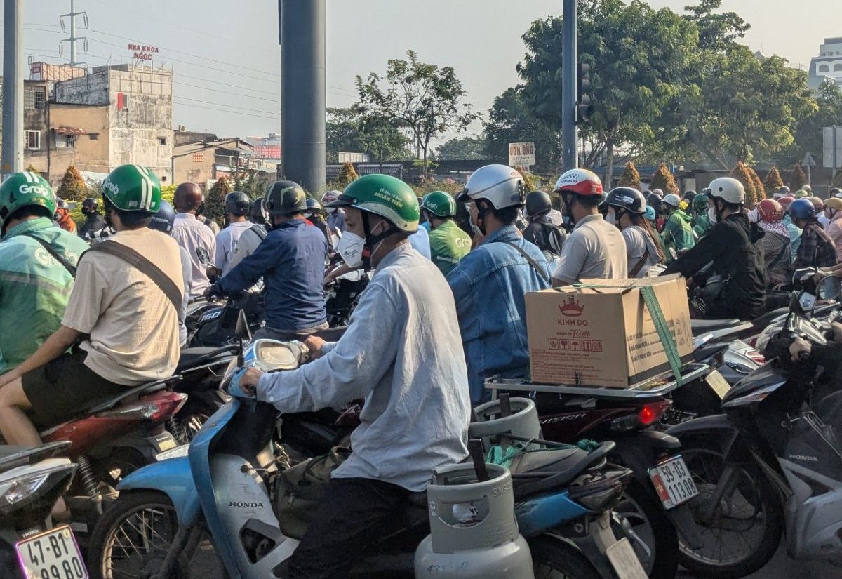 交通違反時の反則金引き上げについて – HBCV | HYAKUJUSHI BUSINESS CONSULTING VIETNAM